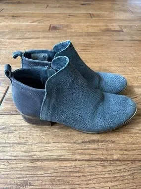 Toms | Shoes | Toms Deia Booties Ankle Boots Gray Perforated Suede ...